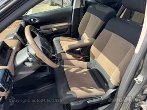 Grey Citroen C4 Cactus 2016 in Narva, with an engine capacity of 1.20 L and mileage of 153 thousand km for 5800 €, photo 8 on AUTOMOTO.COM.LV