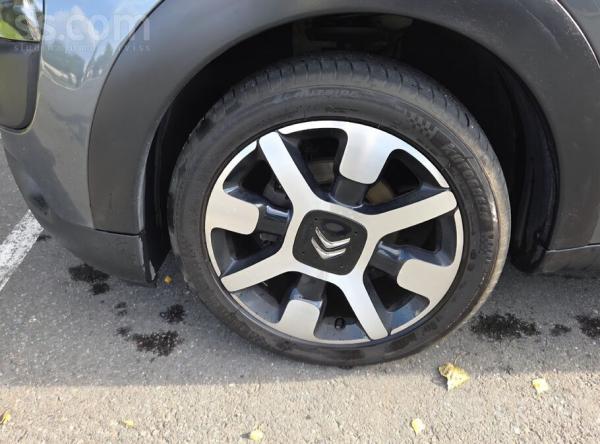 Pelēks Citroen C4 Cactus 2016 Rīga, ar dzinēja tilpumu 1.20 L un nobraukumu 166 tūkst. km par 6500 €, foto 11 vietnē AUTOMOTO.COM.LV