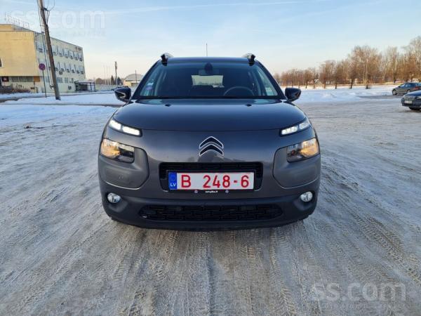 Pelēks Citroen C4 Cactus 2017 Ogre, ar dzinēja tilpumu 1.20 L un nobraukumu 0 tūkst. km par 6770 €, foto 2 vietnē AUTOMOTO.COM.LV