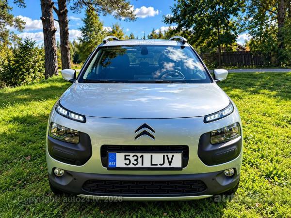 Citroen C4 Cactus 2017 in Tallinn on AUTOMOTO.COM.LV Grey Citroen C4 Cactus 2017 in Tallinn, with an engine capacity of 1.20 L and mileage of 116 thousand km for 7000 €, photo 4 on AUTOMOTO.COM.LV