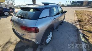 Pelēks Citroen C4 Cactus 2018 Rīga, ar dzinēja tilpumu 1.20 L un nobraukumu 106 tūkst. km par 7200 €, foto 4 vietnē AUTOMOTO.COM.LV
