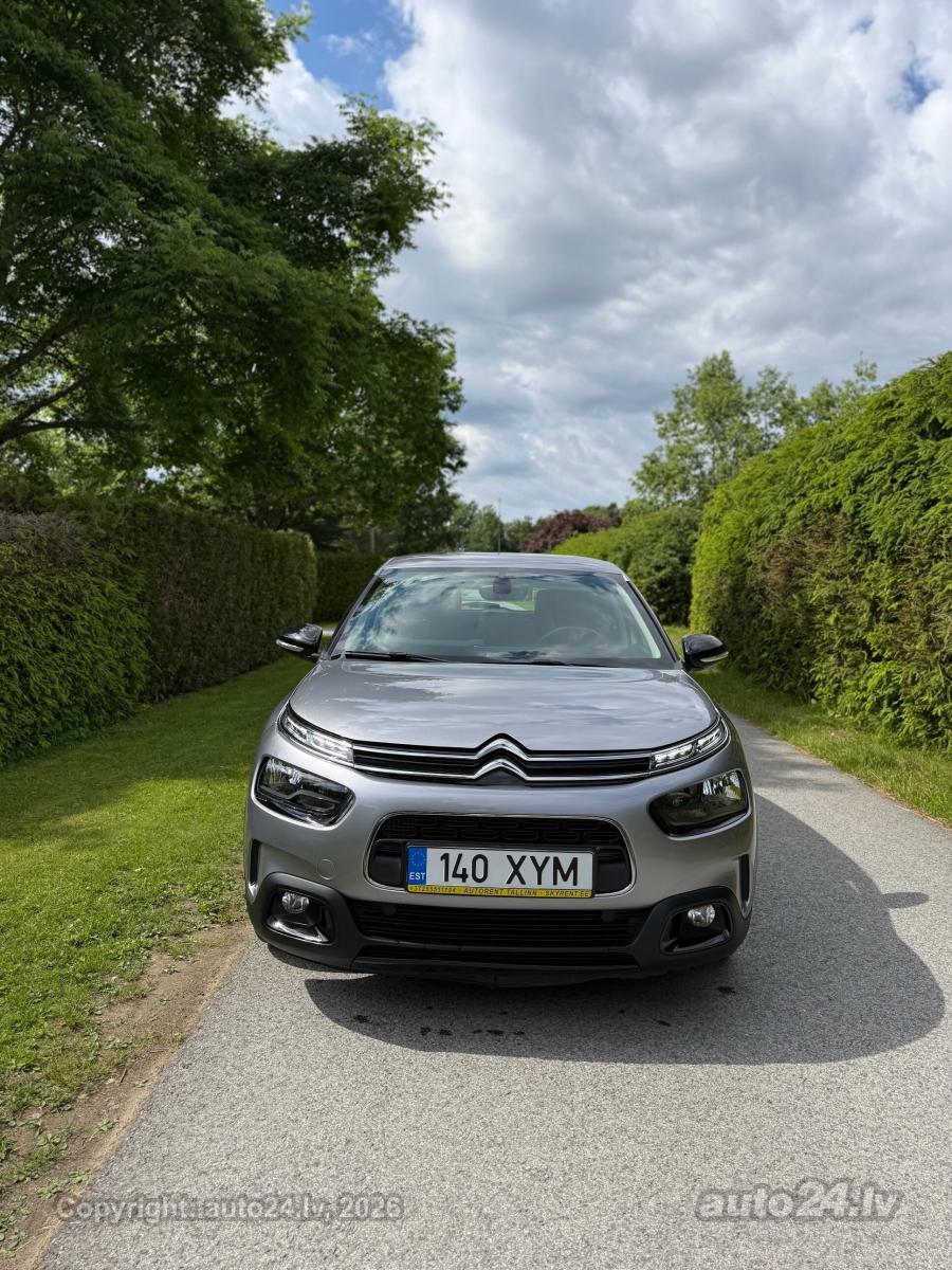 Pelēks Citroen C4 Cactus 2018 Tallina, ar dzinēja tilpumu 1.20 L un nobraukumu 88 tūkst. km par 9500 €, foto 3 vietnē AUTOMOTO.COM.LV