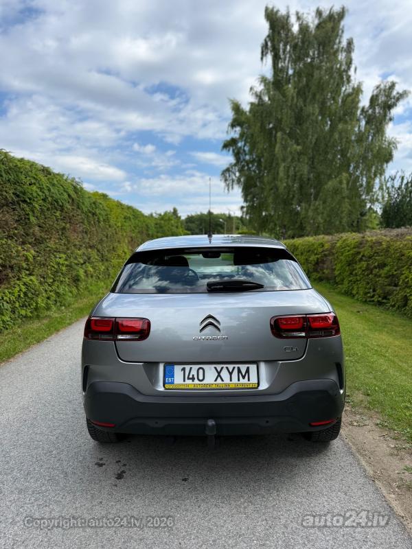 Pelēks Citroen C4 Cactus 2018 Tallina, ar dzinēja tilpumu 1.20 L un nobraukumu 88 tūkst. km par 9500 €, foto 6 vietnē AUTOMOTO.COM.LV