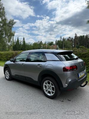 Pelēks Citroen C4 Cactus 2018 Tallina, ar dzinēja tilpumu 1.20 L un nobraukumu 88 tūkst. km par 9500 €, foto 8 vietnē AUTOMOTO.COM.LV