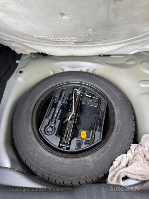 Pelēks Citroen C4 Cactus 2018 Tallina, ar dzinēja tilpumu 1.20 L un nobraukumu 88 tūkst. km par 9500 €, foto 14 vietnē AUTOMOTO.COM.LV