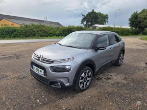 Grey Citroen C4 Cactus 2018 in Taurage, with an engine capacity of 1.56 L and mileage of 107 thousand km for 6300 €, photo  on AUTOMOTO.COM.LV