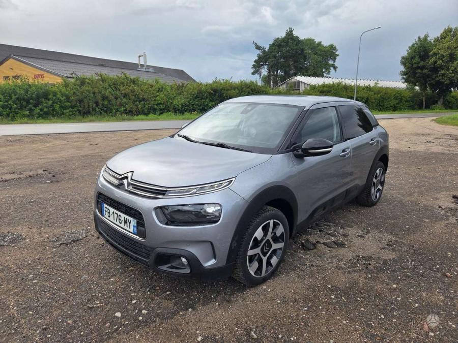 Pelēks Citroen C4 Cactus 2018 Tauragė, ar dzinēja tilpumu 1.56 L un nobraukumu 107 tūkst. km par 6300 €, foto 1 vietnē AUTOMOTO.COM.LV
