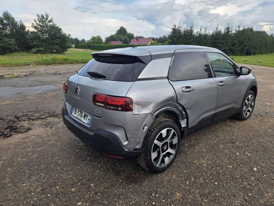Pelēks Citroen C4 Cactus 2018 Tauragė, ar dzinēja tilpumu 1.56 L un nobraukumu 107 tūkst. km par 6300 €, foto 4 vietnē AUTOMOTO.COM.LV