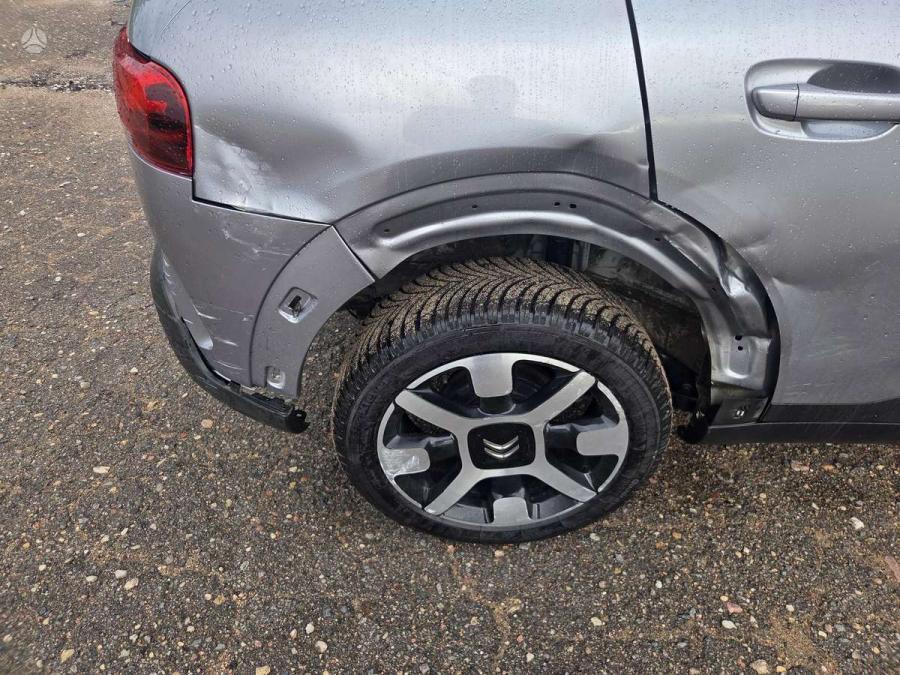 Pelēks Citroen C4 Cactus 2018 Tauragė, ar dzinēja tilpumu 1.56 L un nobraukumu 107 tūkst. km par 6300 €, foto 6 vietnē AUTOMOTO.COM.LV