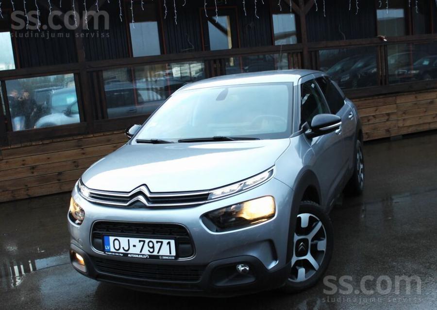 Grey Citroen C4 Cactus 2019 in Riga, with an engine capacity of 1.20 L and mileage of 0 thousand km for 9650 €, photo 1 on AUTOMOTO.COM.LV