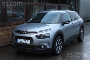 Grey Citroen C4 Cactus 2019 in Riga, with an engine capacity of 1.20 L and mileage of 0 thousand km for 9650 €, photo 5 on AUTOMOTO.COM.LV