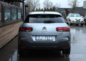 Grey Citroen C4 Cactus 2019 in Riga, with an engine capacity of 1.20 L and mileage of 0 thousand km for 9650 €, photo 6 on AUTOMOTO.COM.LV