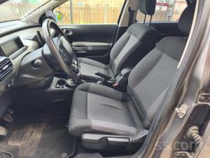 Pelēks Citroen C4 Cactus 2019 Jelgava, ar dzinēja tilpumu 1.20 L un nobraukumu 0 tūkst. km par 6990 €, foto 10 vietnē AUTOMOTO.COM.LV