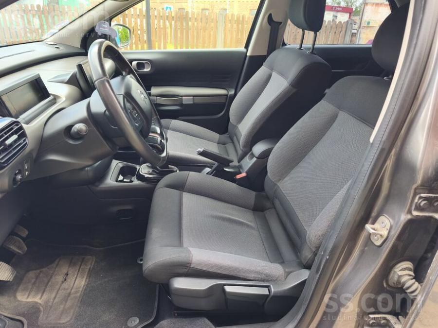 Pelēks Citroen C4 Cactus 2019 Jelgava, ar dzinēja tilpumu 1.20 L un nobraukumu 0 tūkst. km par 6990 €, foto 10 vietnē AUTOMOTO.COM.LV