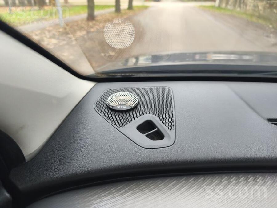 Pelēks Citroen C4 Cactus 2019 Jelgava, ar dzinēja tilpumu 1.20 L un nobraukumu 0 tūkst. km par 6990 €, foto 20 vietnē AUTOMOTO.COM.LV