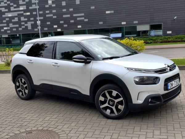Серый Ситроен C4 Кактус 2019 в Елгава, объемом двигателя 1.20 л и пробегом 189 тыс. км за 7990 €, фото 8 на AUTOMOTO.COM.LV