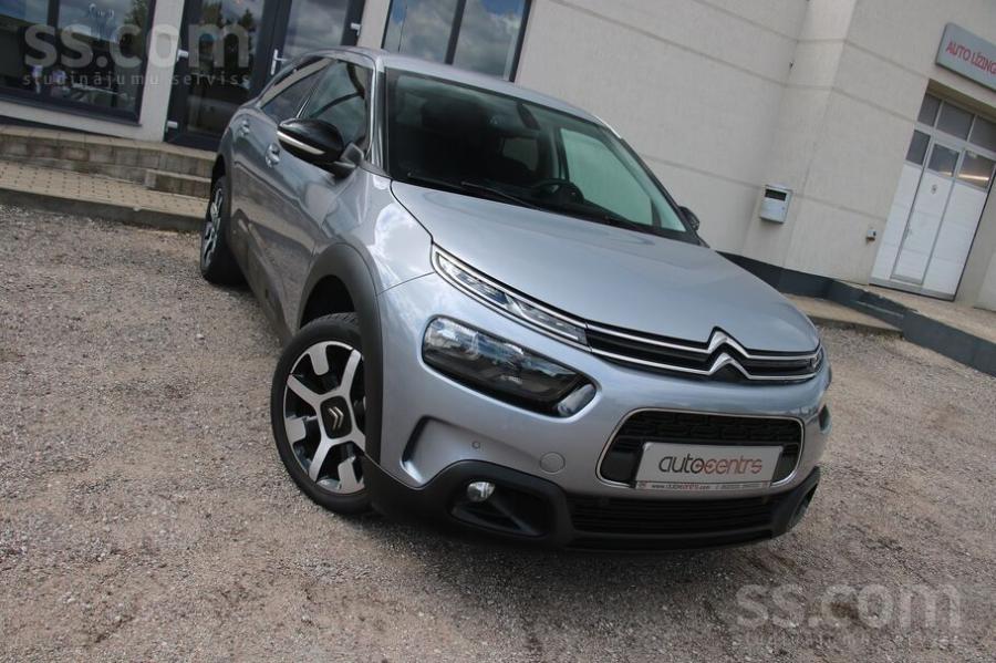 Pelēks Citroen C4 Cactus 2019 Tukums, ar dzinēja tilpumu 1.20 L un nobraukumu 84 tūkst. km par 8889 €, foto 9 vietnē AUTOMOTO.COM.LV