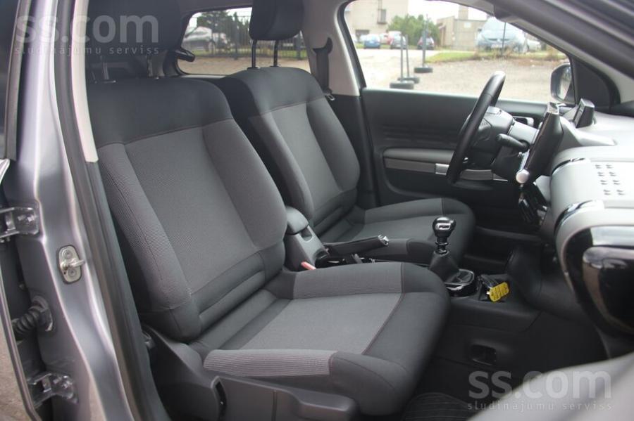 Pelēks Citroen C4 Cactus 2019 Tukums, ar dzinēja tilpumu 1.20 L un nobraukumu 84 tūkst. km par 8889 €, foto 11 vietnē AUTOMOTO.COM.LV