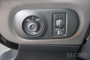 Pelēks Citroen C4 Cactus 2019 Tukums, ar dzinēja tilpumu 1.20 L un nobraukumu 84 tūkst. km par 8889 €, foto 28 vietnē AUTOMOTO.COM.LV