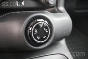 Pelēks Citroen C4 Cactus 2019 Tukums, ar dzinēja tilpumu 1.20 L un nobraukumu 84 tūkst. km par 8889 €, foto 29 vietnē AUTOMOTO.COM.LV