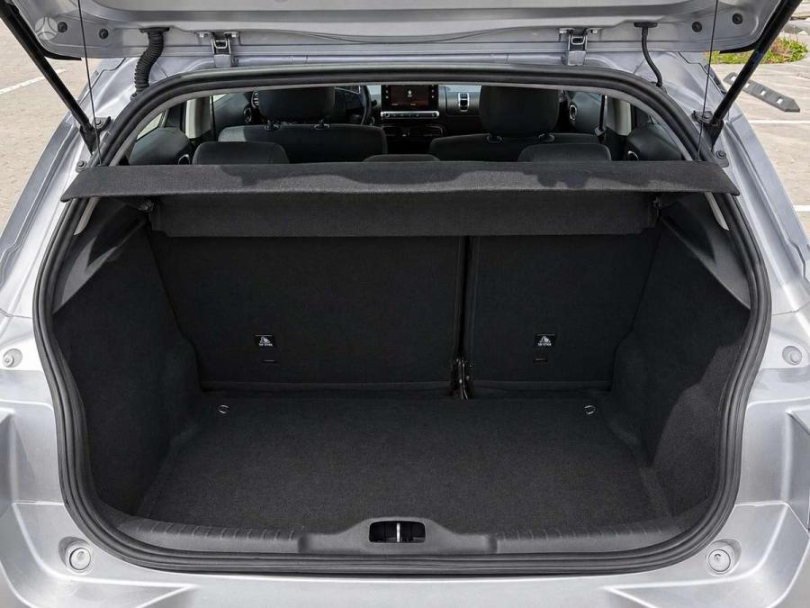 Pelēks Citroen C4 Cactus 2019 Viļņa, ar dzinēja tilpumu 1.20 L un nobraukumu 146 tūkst. km par 6800 €, foto 6 vietnē AUTOMOTO.COM.LV
