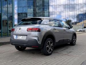 Grey Citroen C4 Cactus 2020 in Vilnius, with an engine capacity of 1.50 L and mileage of 205 thousand km for 7300 €, photo 7 on AUTOMOTO.COM.LV