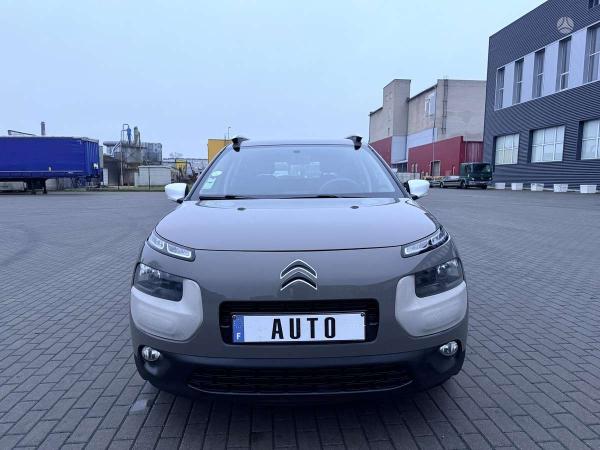 Grey Citroen C4 Cactus 2014 in Taurage, with an engine capacity of 1.56 L and mileage of 167 thousand km for 5999 €, photo 2 on AUTOMOTO.COM.LV
