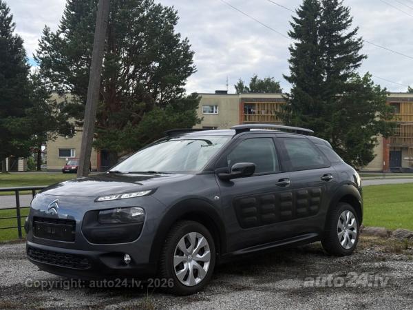 Grey Citroen C4 Cactus 2014 in Parnu, with an engine capacity of 1.20 L and mileage of 187 thousand km for 6490 €, photo 3 on AUTOMOTO.COM.LV