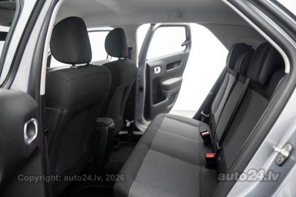 Grey Citroen C4 Cactus 2019 in Tallinn, with an engine capacity of 1.50 L and mileage of 72 thousand km for 10999 €, photo 8 on AUTOMOTO.COM.LV