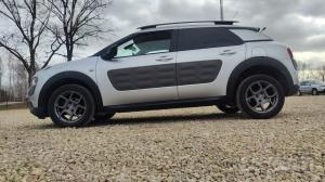 Citroen C4 Cactus 2015 in Jelgava, with an engine capacity of 1.20 L and mileage of 0 thousand km for 8450 €, photo 7 on AUTOMOTO.COM.LV