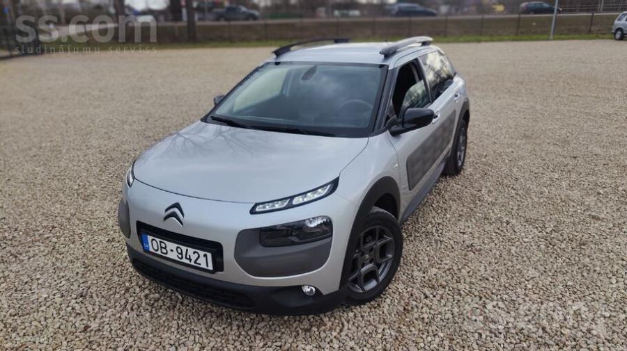 Citroen C4 Cactus 2015 in Jelgava, with an engine capacity of 1.20 L and mileage of 0 thousand km for 8450 €, photo 28 on AUTOMOTO.COM.LV