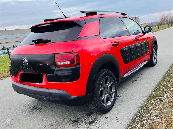 Citroen C4 Cactus 2015 in Siauliai, with an engine capacity of 1.60 L and mileage of 250 thousand km for 5350 €, photo 4 on AUTOMOTO.COM.LV