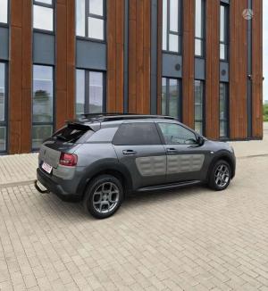 Citroen C4 Cactus 2015 Kauņa, ar dzinēja tilpumu 1.60 L un nobraukumu 258 tūkst. km par 5650 €, foto 4 vietnē AUTOMOTO.COM.LV