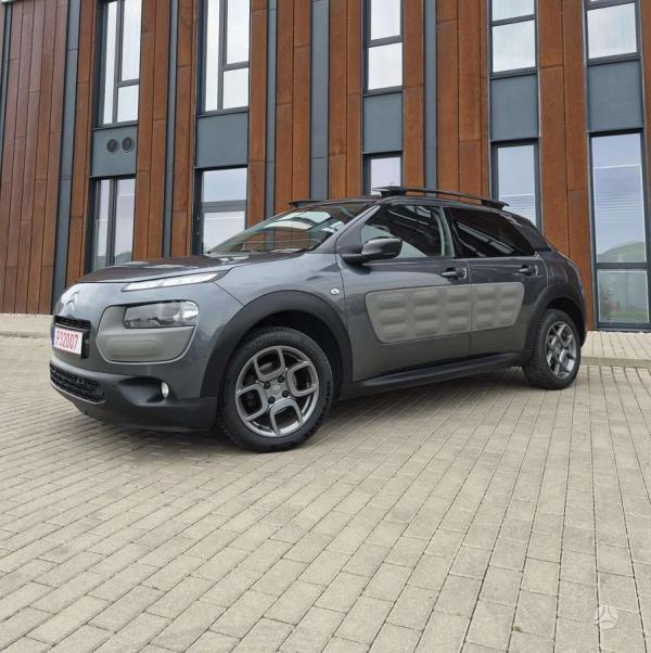 Citroen C4 Cactus 2015 Kauņa, ar dzinēja tilpumu 1.60 L un nobraukumu 258 tūkst. km par 5650 €, foto 10 vietnē AUTOMOTO.COM.LV