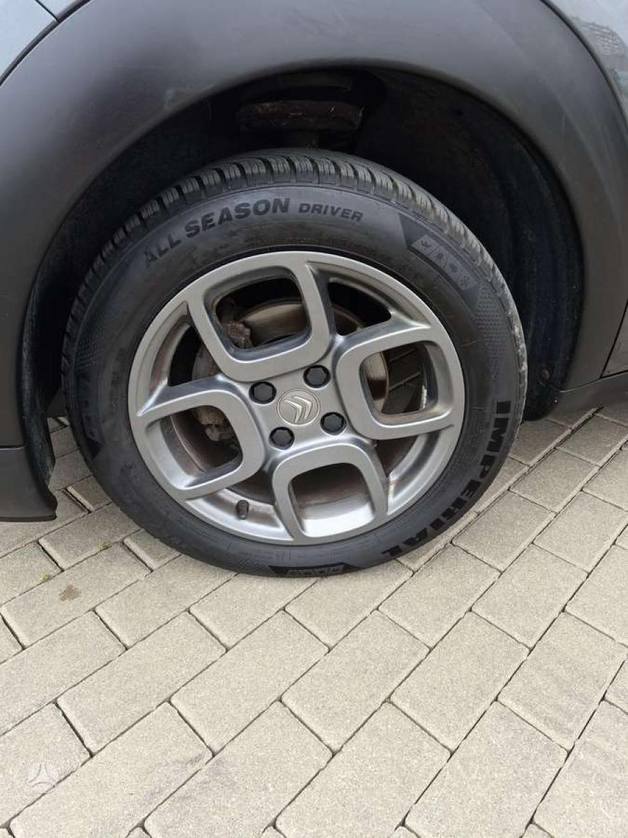 Citroen C4 Cactus 2015 Kauņa, ar dzinēja tilpumu 1.60 L un nobraukumu 258 tūkst. km par 5650 €, foto 12 vietnē AUTOMOTO.COM.LV
