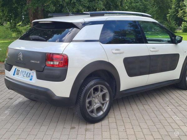 Citroen C4 Cactus 2015 Tauragė, ar dzinēja tilpumu 1.20 L un nobraukumu 167 tūkst. km par 4600 €, foto 8 vietnē AUTOMOTO.COM.LV