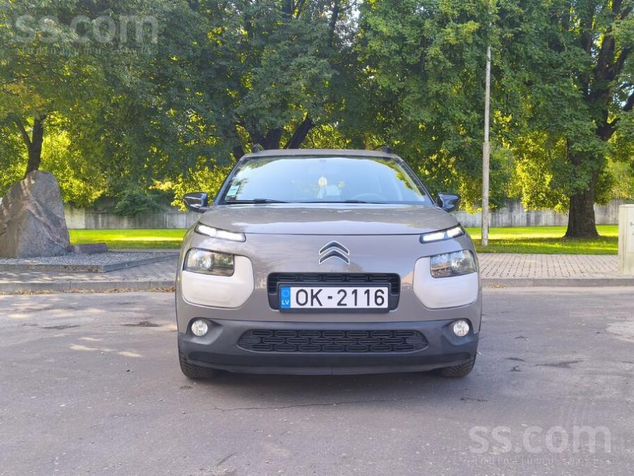 Citroen C4 Cactus 2015 Jelgava, ar dzinēja tilpumu 1.20 L un nobraukumu 253 tūkst. km par 5700 €, foto 4 vietnē AUTOMOTO.COM.LV