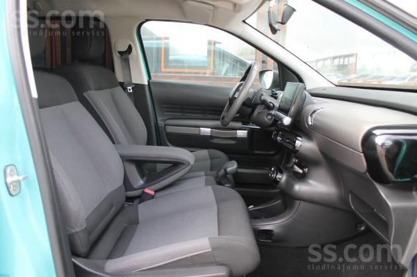 Citroen C4 Cactus 2016 in Riga, with an engine capacity of 1.20 L and mileage of 0 thousand km for 6950 €, photo 9 on AUTOMOTO.COM.LV