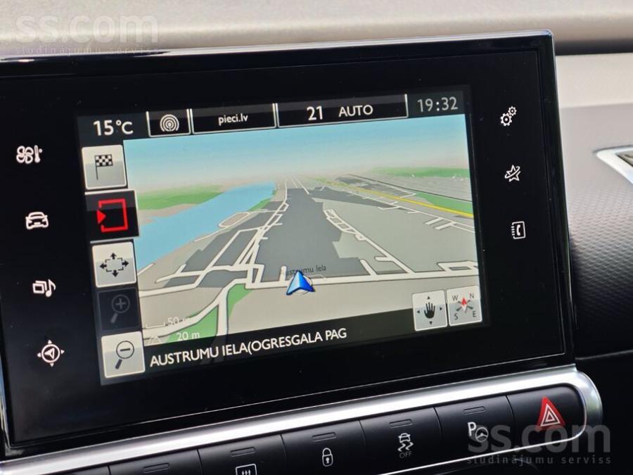 Citroen C4 Cactus 2016 Ogre, ar dzinēja tilpumu 1.20 L un nobraukumu 140 tūkst. km par 4575 €, foto 16 vietnē AUTOMOTO.COM.LV