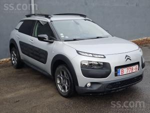 Ситроен C4 Кактус 2016 в Огре, объемом двигателя 1.20 л и пробегом 139 тыс. км за 4795 €, фото  на AUTOMOTO.COM.LV
