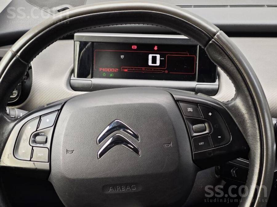 Ситроен C4 Кактус 2016 в Огре, объемом двигателя 1.20 л и пробегом 139 тыс. км за 4795 €, фото 12 на AUTOMOTO.COM.LV