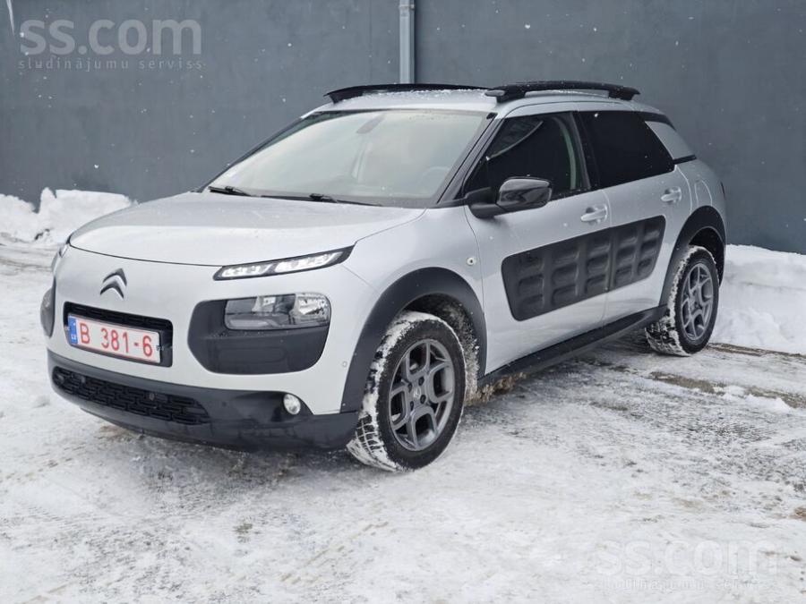 Citroen C4 Cactus 2016 Ogre, ar dzinēja tilpumu 1.20 L un nobraukumu 138 tūkst. km par 4995 €, foto 3 vietnē AUTOMOTO.COM.LV
