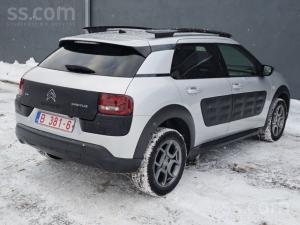 Citroen C4 Cactus 2016 Ogre, ar dzinēja tilpumu 1.20 L un nobraukumu 138 tūkst. km par 4995 €, foto 6 vietnē AUTOMOTO.COM.LV