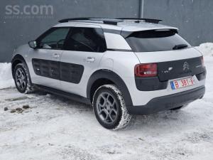 Citroen C4 Cactus 2016 Ogre, ar dzinēja tilpumu 1.20 L un nobraukumu 138 tūkst. km par 4995 €, foto 7 vietnē AUTOMOTO.COM.LV