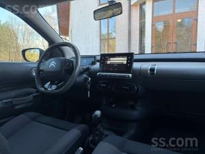 Citroen C4 Cactus 2017 Jelgava, ar dzinēja tilpumu 1.20 L un nobraukumu 120 tūkst. km par 5300 €, foto 19 vietnē AUTOMOTO.COM.LV