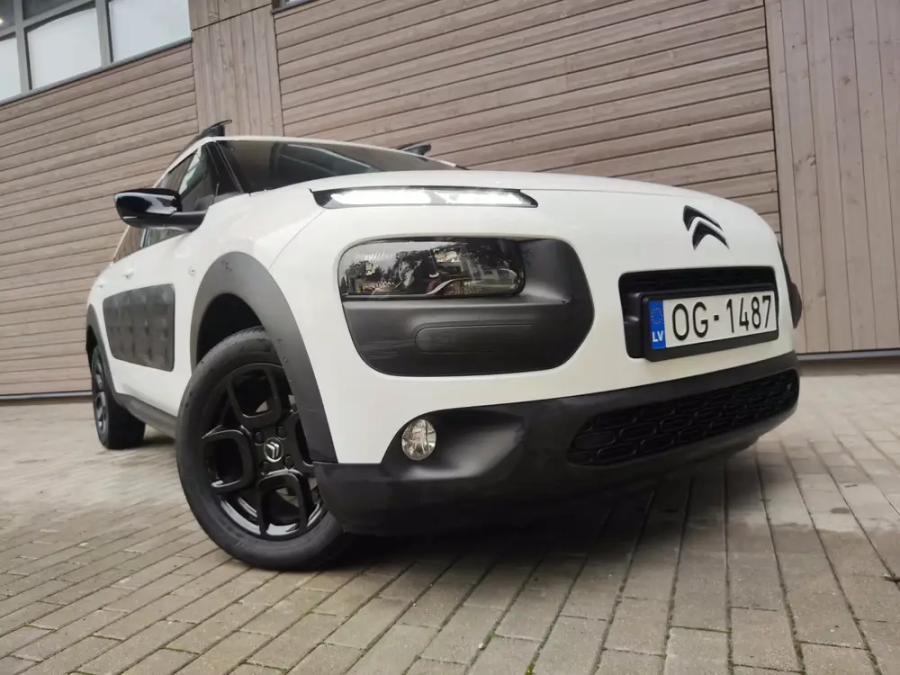 Citroen C4 Cactus 2017 Jelgava, ar dzinēja tilpumu 1.20 L un nobraukumu 153 tūkst. km par 6990 €, foto 33 vietnē AUTOMOTO.COM.LV