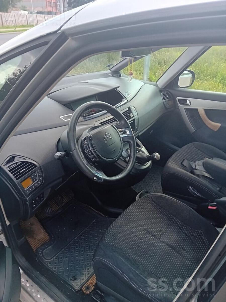 Citroen C4 Cactus 2008 Rīga, ar dzinēja tilpumu 1.60 L un nobraukumu 365 tūkst. km par 2850 €, foto 11 vietnē AUTOMOTO.COM.LV