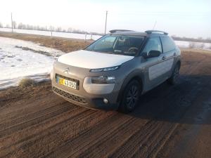 Citroen C4 Cactus 2015 Viļņa, ar dzinēja tilpumu 1.60 L un nobraukumu 307 tūkst. km par 3200 €, foto  vietnē AUTOMOTO.COM.LV