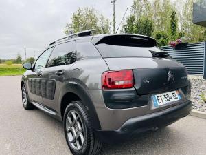 Citroen C4 Cactus 2018 in Kaunas, with an engine capacity of 1.20 L and mileage of 191 thousand km for 5100 €, photo 2 on AUTOMOTO.COM.LV