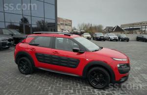 Red Citroen C4 Cactus 2015 in Telschi, with an engine capacity of 1.20 L and mileage of 193 thousand km for 4699 €, photo 7 on AUTOMOTO.COM.LV